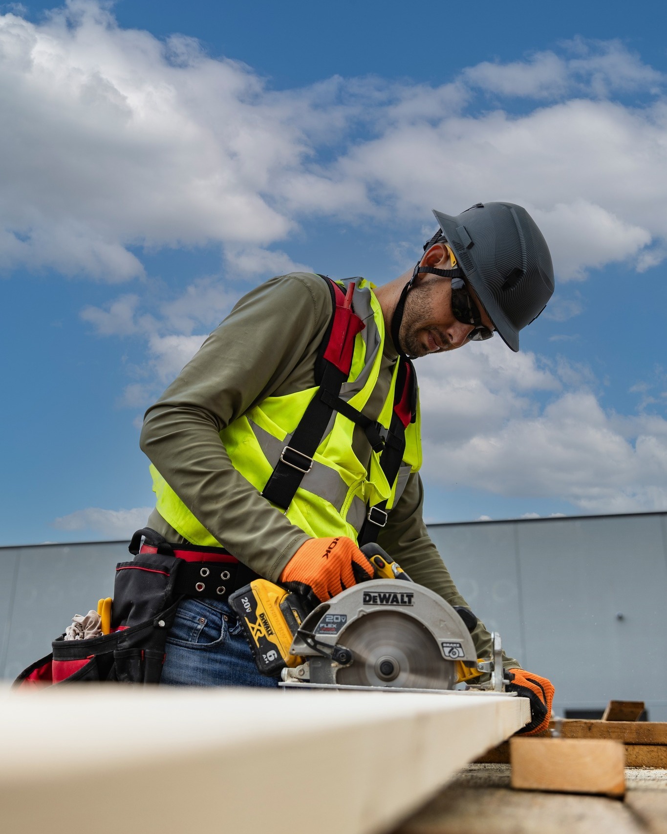 New OSHA Hard Hats: Requirements Explained - Southern Safety Supply, LLC